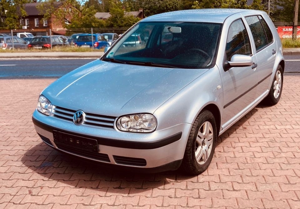 Volkswagen Golf sprzedam vw golf 4 rok 2000 1,... - 12217589301 ...