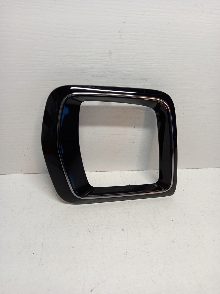 VOLVO V60 II KRATKA NAWIEWU LEWA 31477879 ORYGINAŁ - 14796105354 ...