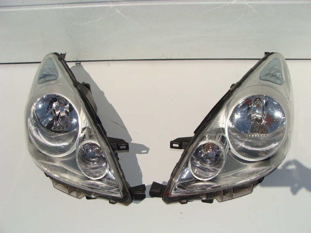 NOTE E11 LIFT REFLEKTOR LAMPA PRAWA 26010 BH00A UK - 8963008207 ...