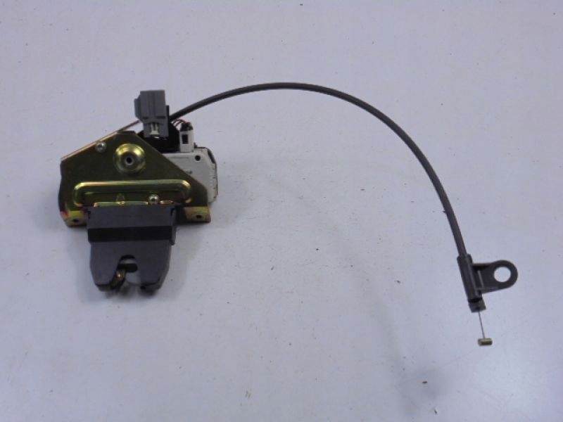 VOLVO S60 I ZAMEK KLAPY BAGAŻNIKA LIFT 8679694 - 13152050312 ...