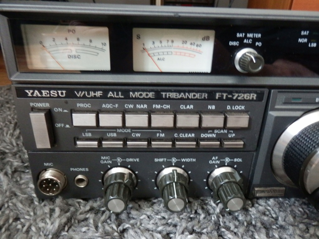 TRANSCEIVER VHF UHF SAT YAESU FT-726R USZKODZONY - 12633371112 ...