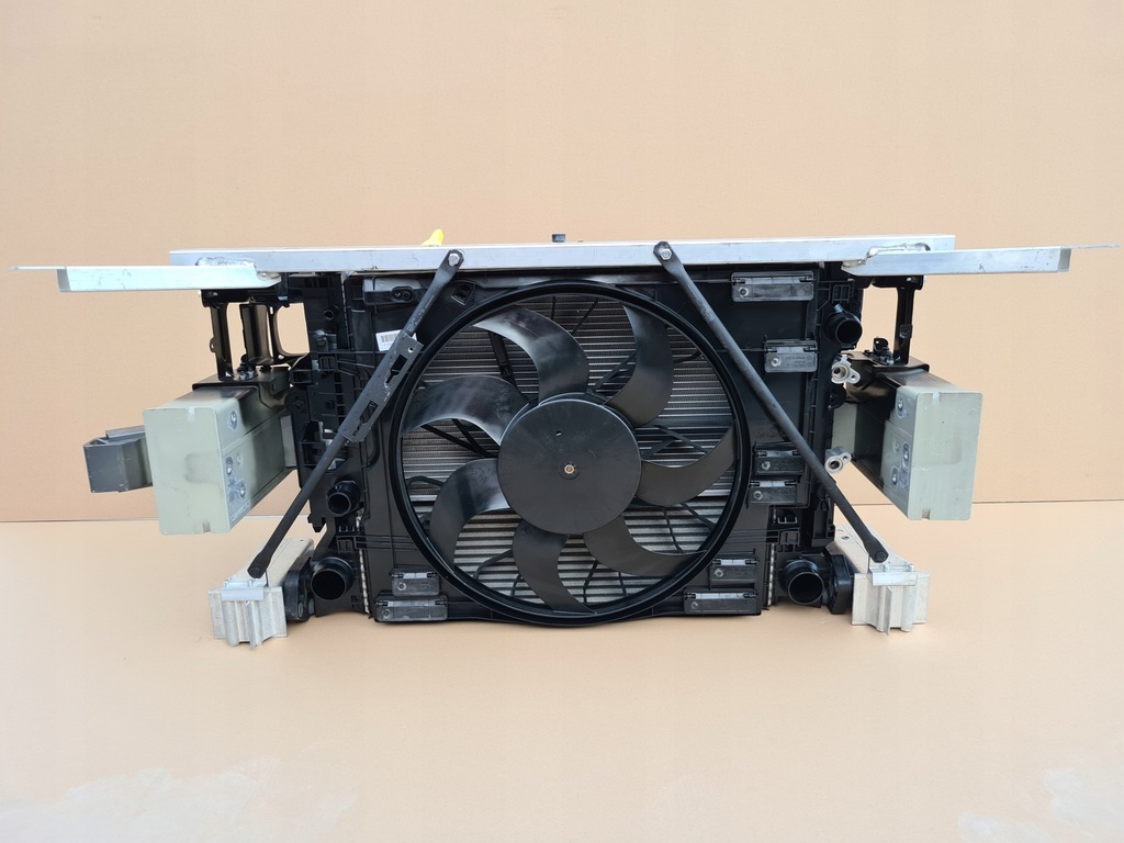 PAS PRZEDNI CHŁODNIC VOLVO V90 2.0T T4 T5 T6 - 11320416650 - oficjalne ...