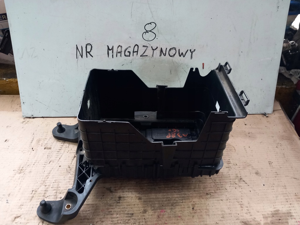 PODSTAWA AKUMULATORA AUDI A3 8P 1K0915333H - 13359240299 - oficjalne ...