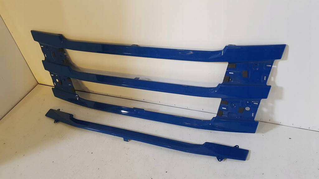 MASKA ATRAPA GRILL SCANIA R S NOWY MODEL 2286062 - 7991766982 ...