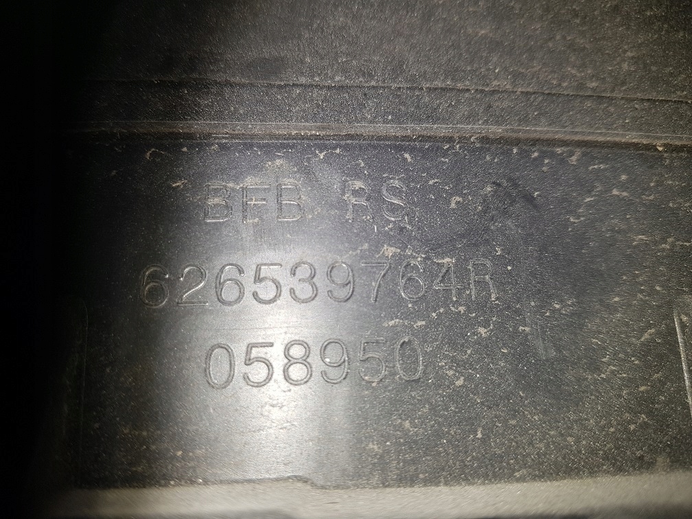 RENAULT MEGANE IV RS 16- KIEROWNICA WLOT POWIETRZA 626539764R ...