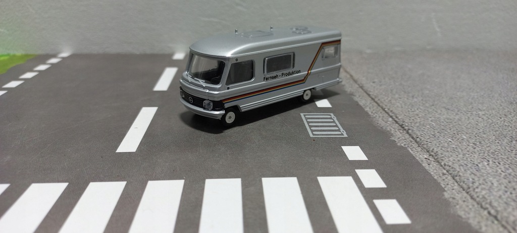 1;87 RIETZE HYMER 660 KAMPER - 13412393515 - oficjalne archiwum Allegro