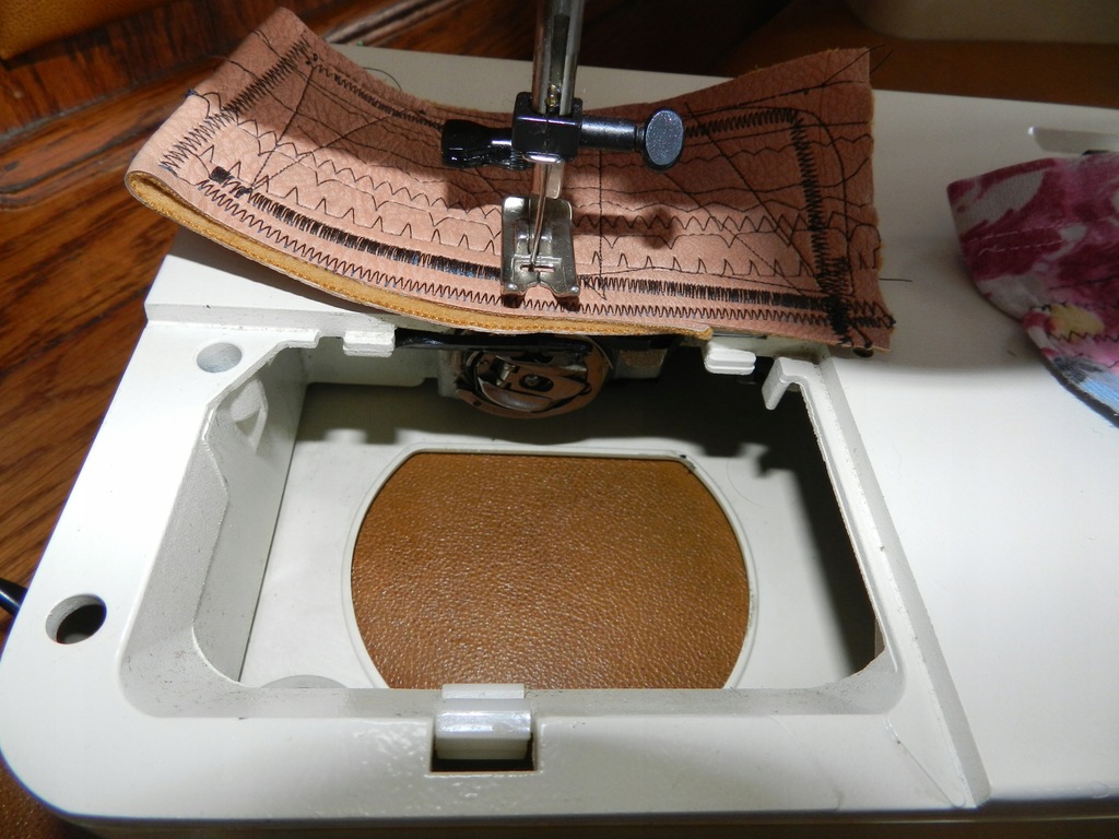 Купить Швейная машина PFAFF 294, профессиональная кожа: отзывы, фото и ...