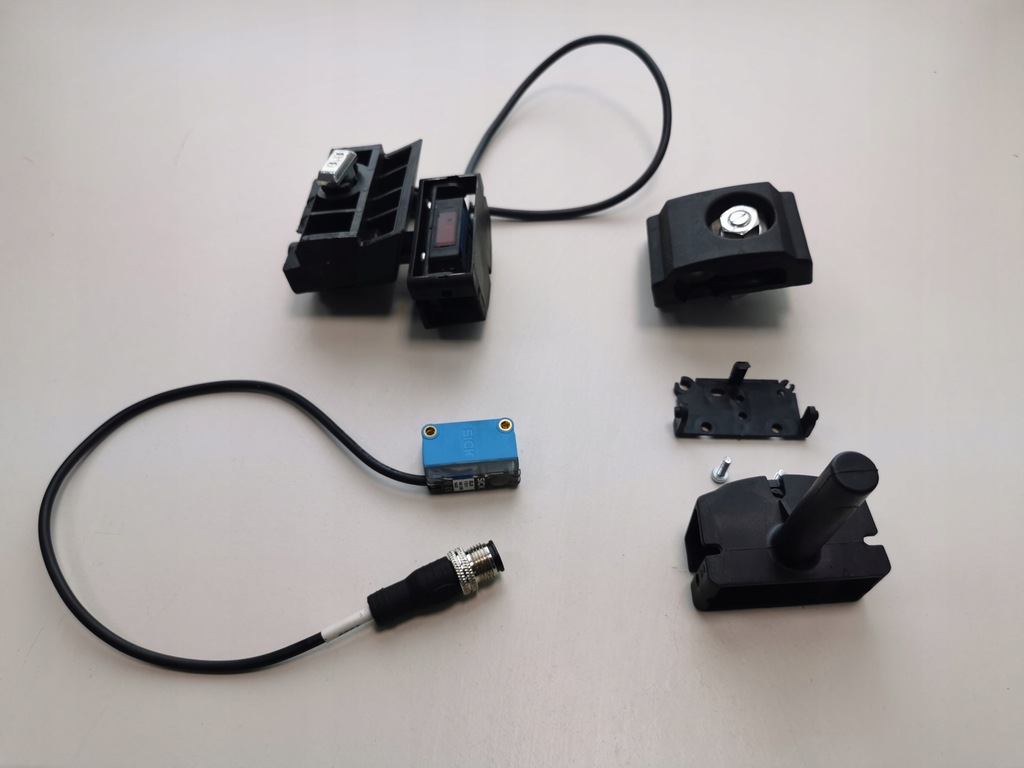 Czujnik fotoelektryczny SICK GL6 F7511 PNP - 12296105976 - oficjalne ...