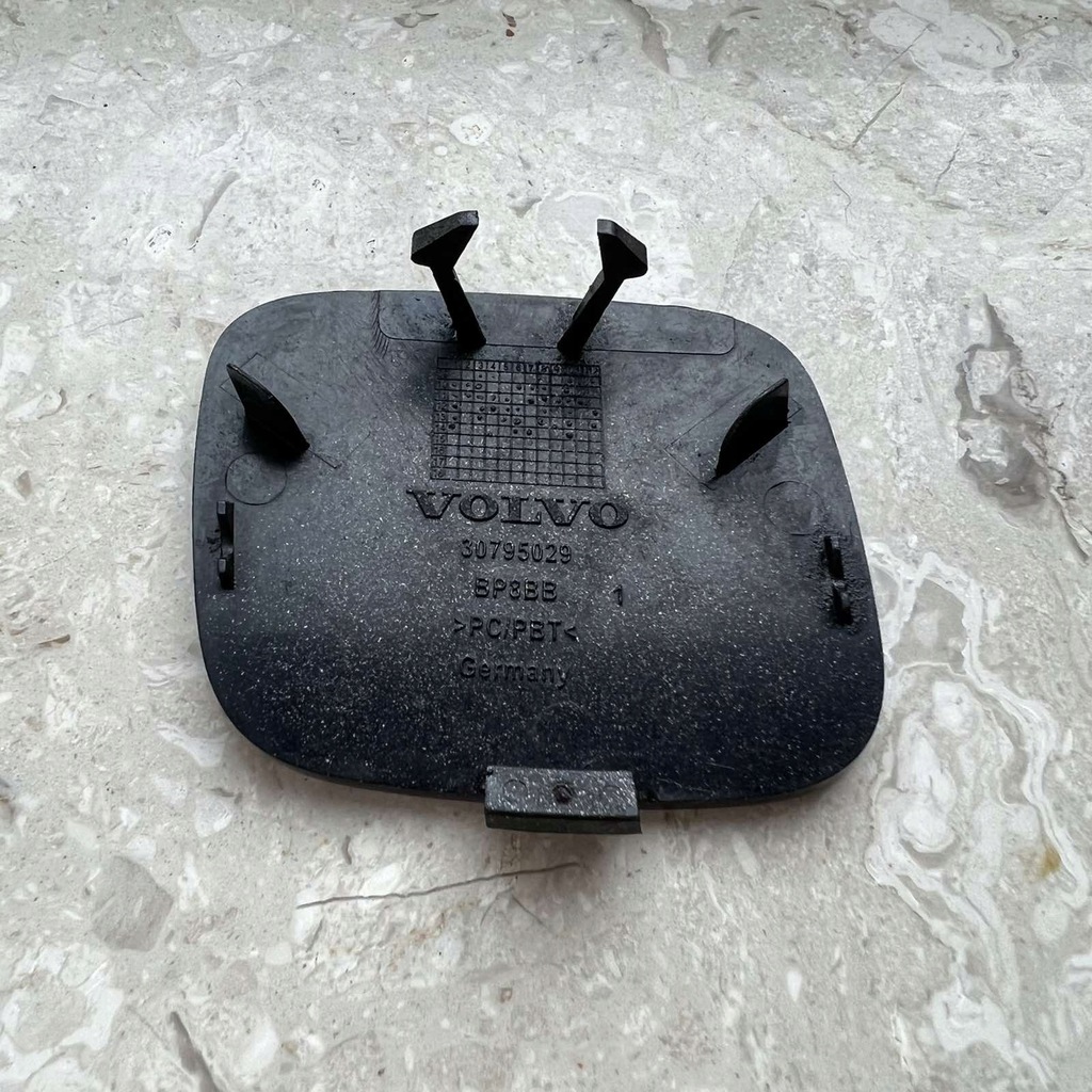 VOLVO S60 V60 10-18 ZAŚLEPKA ZDERZAKA TYŁ 30795029 - 13142876079 ...