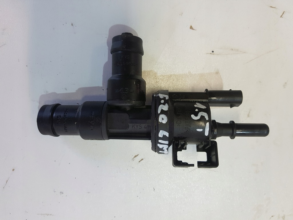 BMW F20 LCI 5D 118i zawór podciśnienia par paliwa - 9725551325 ...