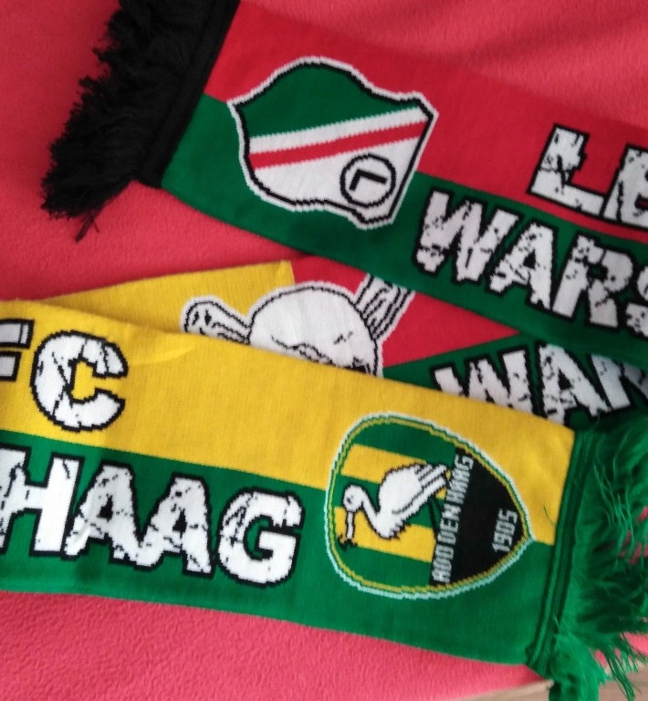 Szalik Legii Warszawa na wzór flagi Legia-Den Haag - 7984537765 ...