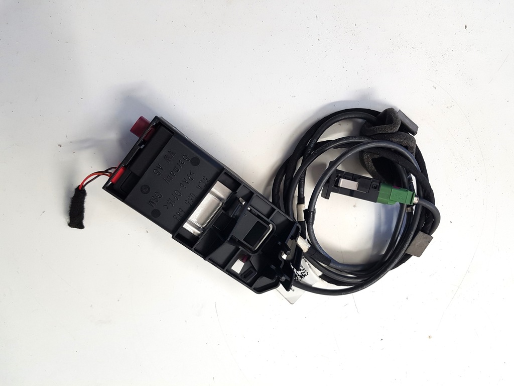 AUDI VW PASSAT CC 3C8 B7 Port USB wiązka lift 15r. - 12766461132 ...