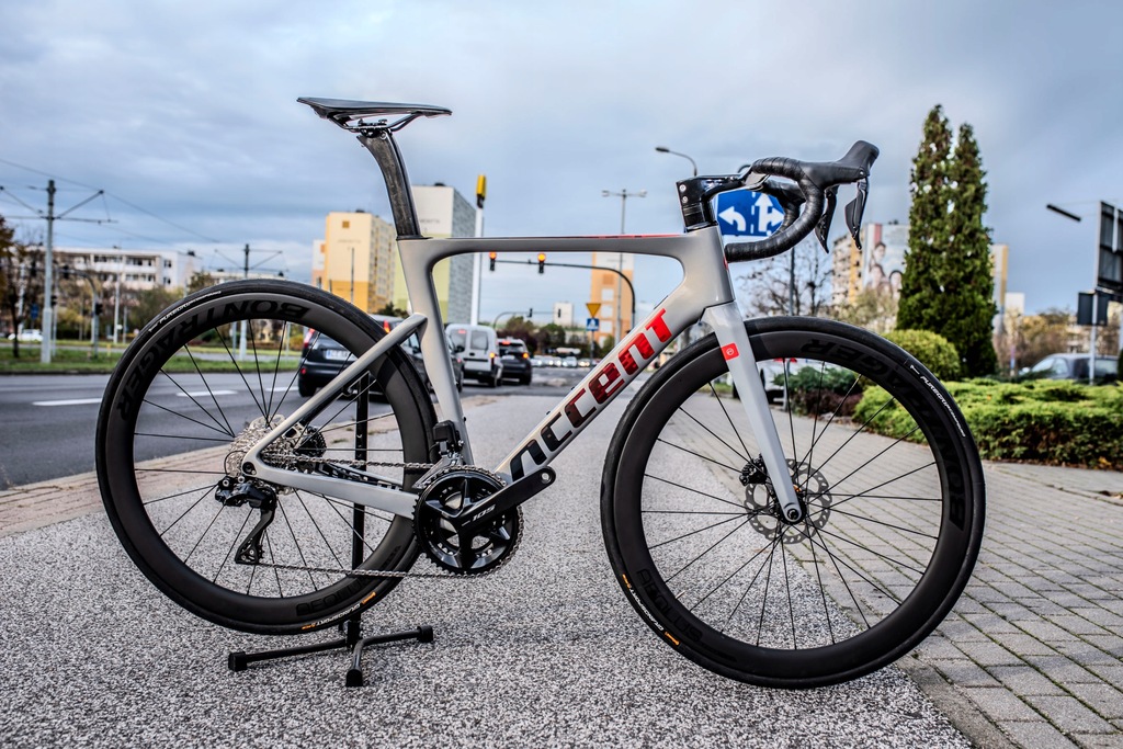 Rower Szosowy Accent Cyclone Disc Carbon, shimano 105 Di2 - 14693621147 ...