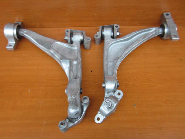 VOLVO XC60 II XC90 II WAHACZ PRZÓD PRZEDNI DOLNY PRAWY lub LEWY ...