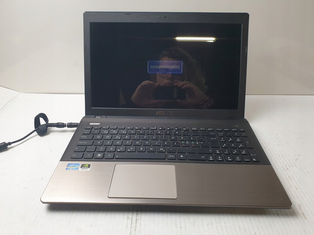 Asus K55V (2104577) - 14766297834 - oficjalne archiwum Allegro