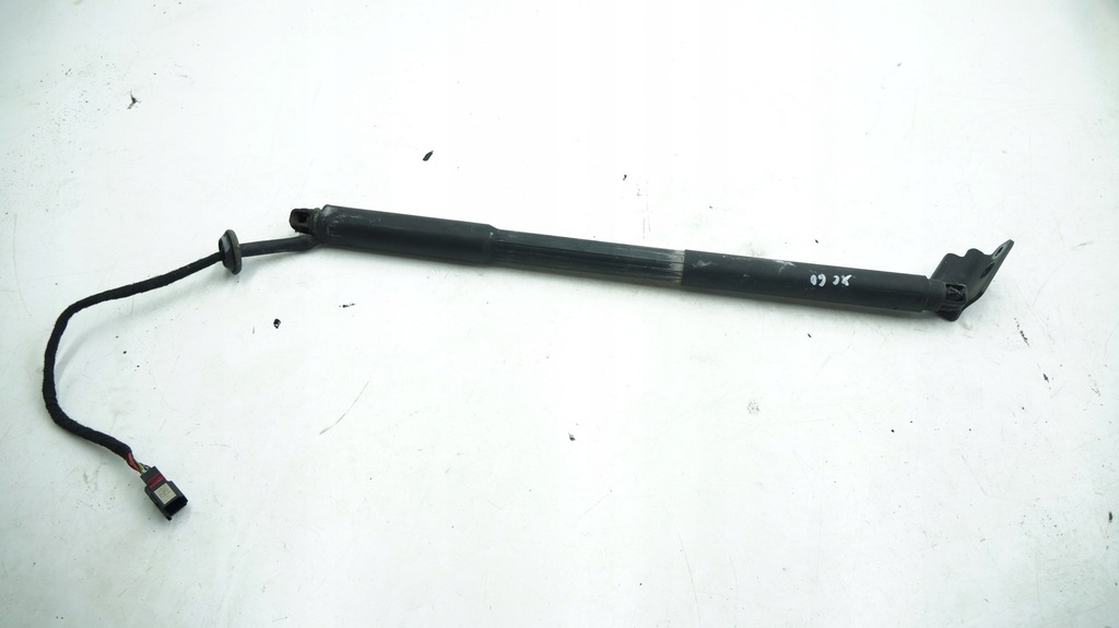 VOLVO SIŁOWNIK KLAPY LEWY XC60 31352185 - 13610814736 - oficjalne ...