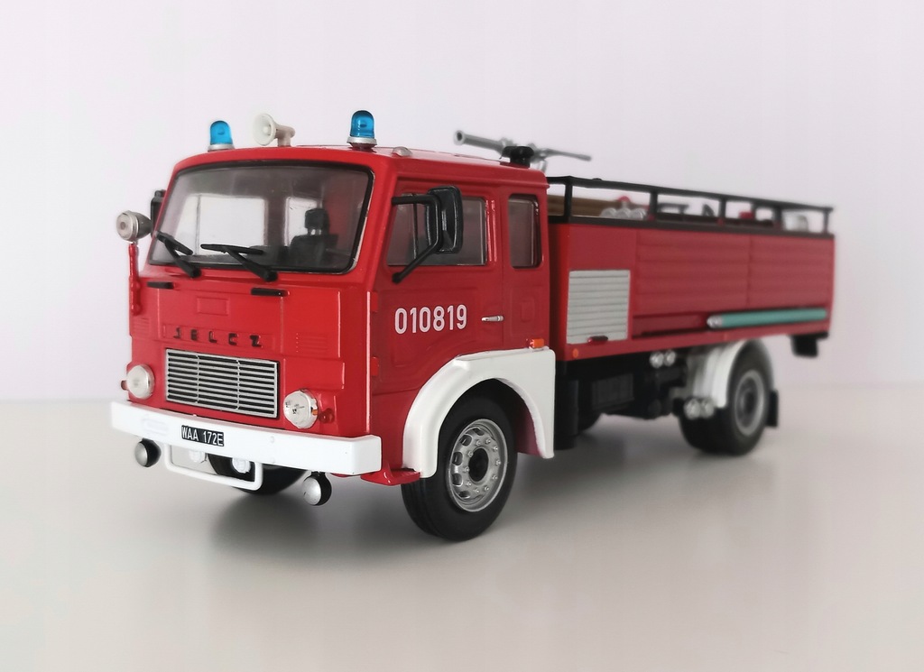 Kultowe ciężarówki PRL-u nr 69 JELCZ 004 M GCBA 6/32 - 15354750053 - oficjalne archiwum Allegro