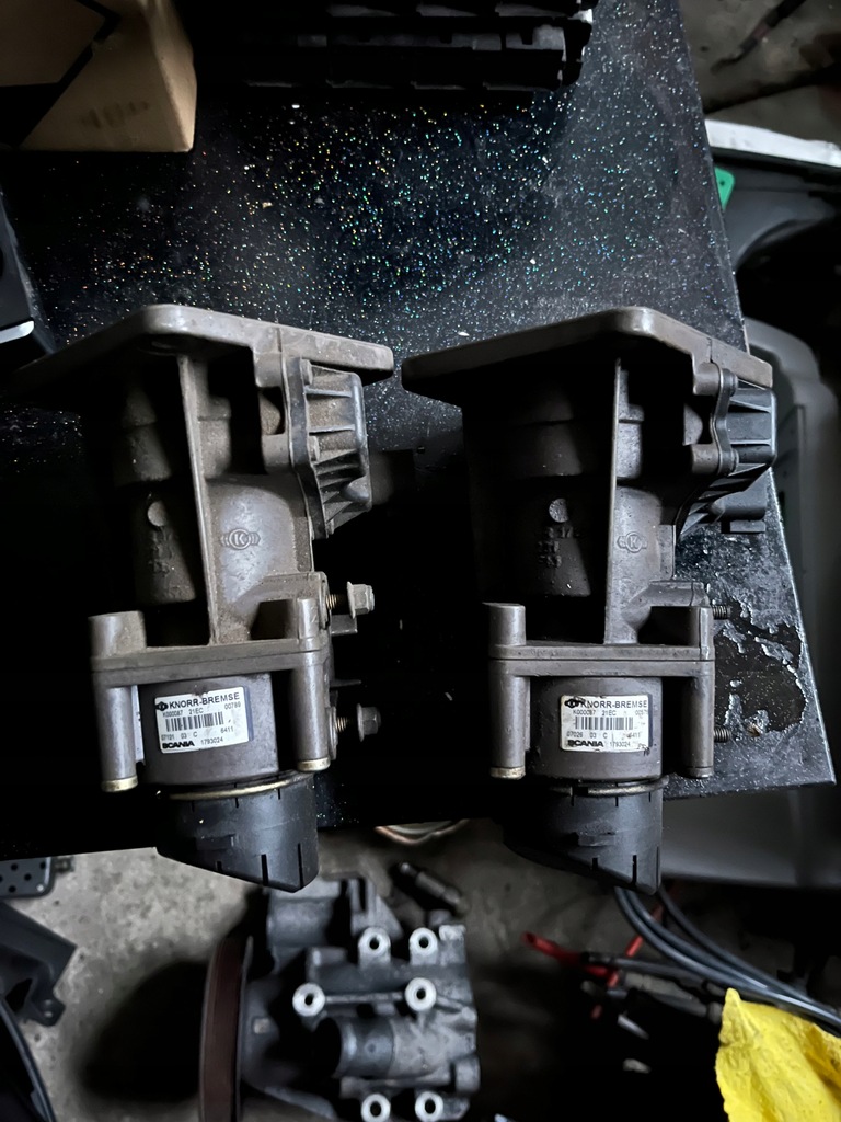 ZAWÓR GŁÓWNY HAMULCA SCANIA R 1793024 - 13111673492 - oficjalne ...