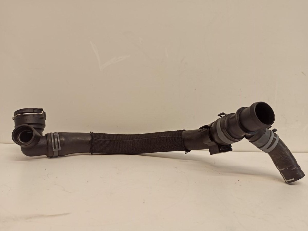 SKODA KAROQ PRZEWÓD RURA WODY 5Q0122291AK - 13075646773 - oficjalne ...