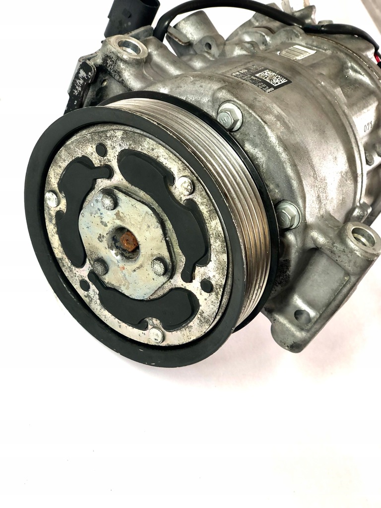 KOMPRESOR KLIMATYZACJI 4m0820803L AUDI - 12536756411 - oficjalne archiwum Allegro
