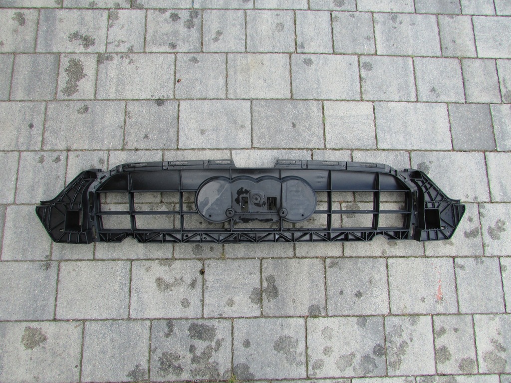 AUDI A5 FL PROWADNICA MOCOWANIE GRILLA 8T0807233C - 12664950490 ...