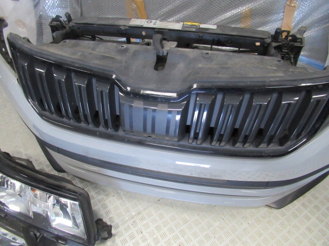 PRZÓD KOMPLETNY LF7A LAMPY SKODA KODIAQ SPORTLINE - 8097566966 ...