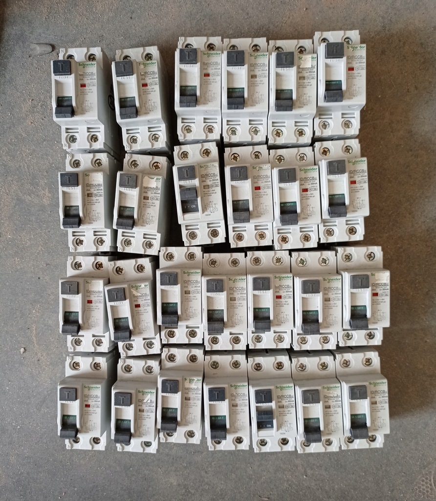 SCHNEIDER RÓŻNICÓWKA WYŁĄCZNIK ID/RCCB si 25A A - 14047607906 ...