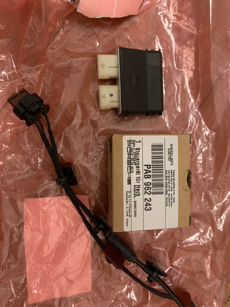 Porsche Cayenne 9Y III Otwieranie klapy bagaźnika - 9081664388 ...