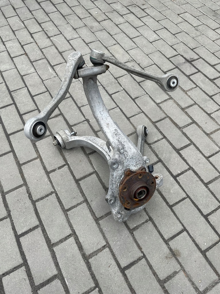 AUDI A8 D4 A6 C7 ZWROTNICA WAHACZE ZAWIESZENIE R - 13524483628 - oficjalne archiwum Allegro