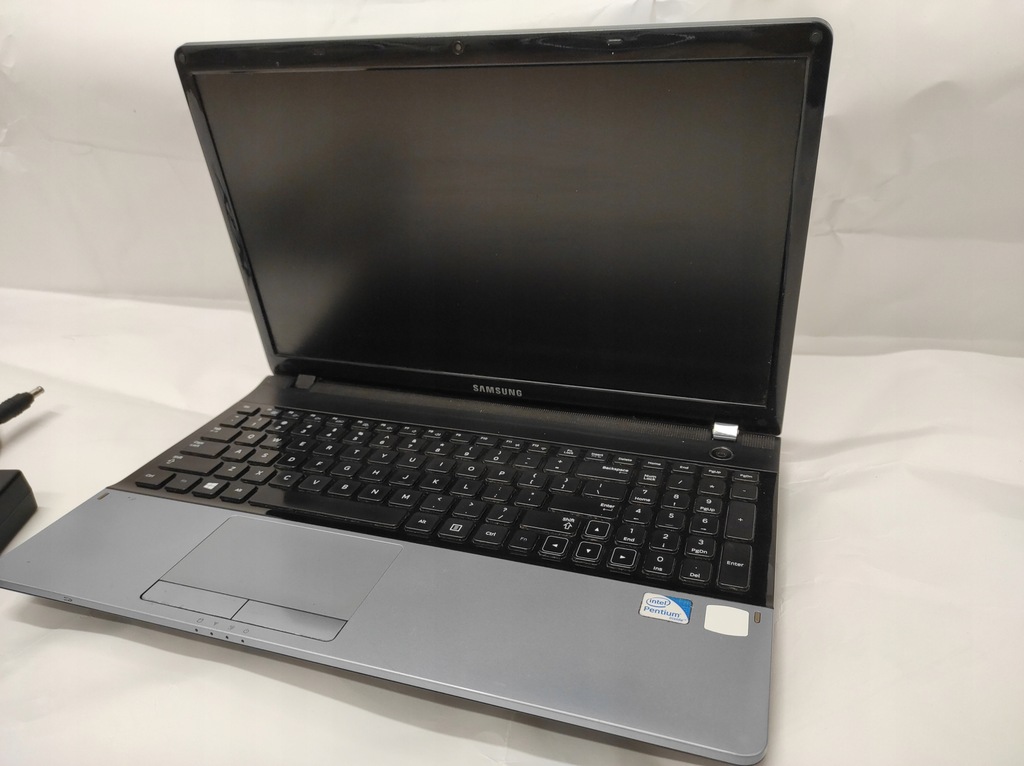 Laptop Samsung 300E NP300E5C 4GB RAM 273GB ROM - 12585708330 ...