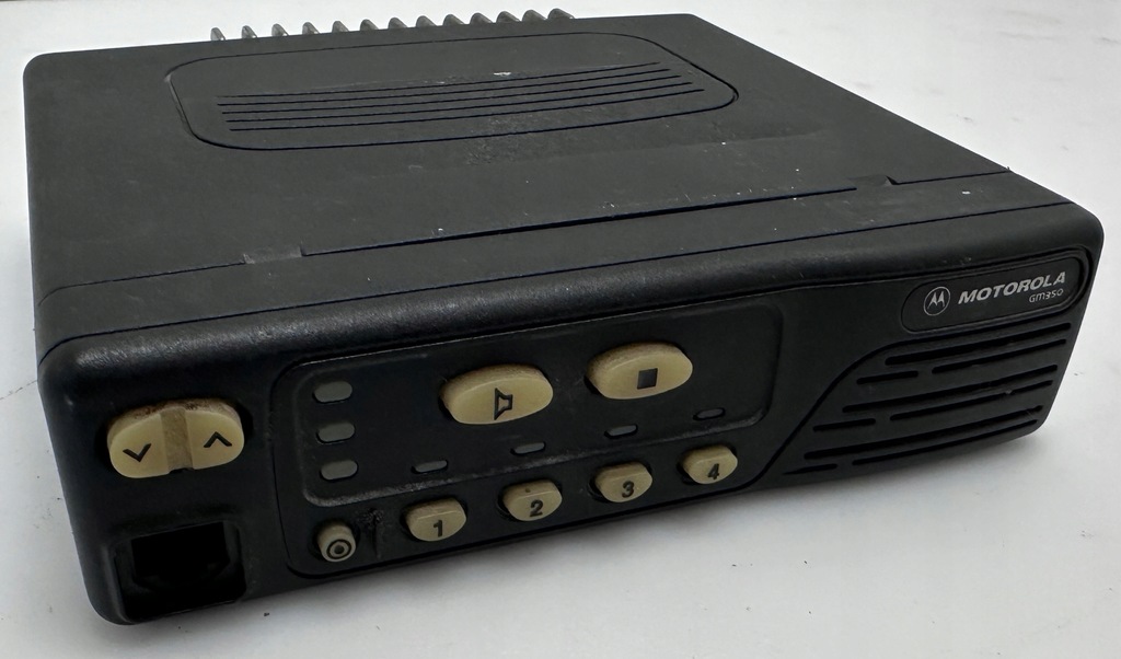 Radiotelefon MOTOROLA GM350 M08KHE4AA2AN (7) - 14986413872 - oficjalne ...
