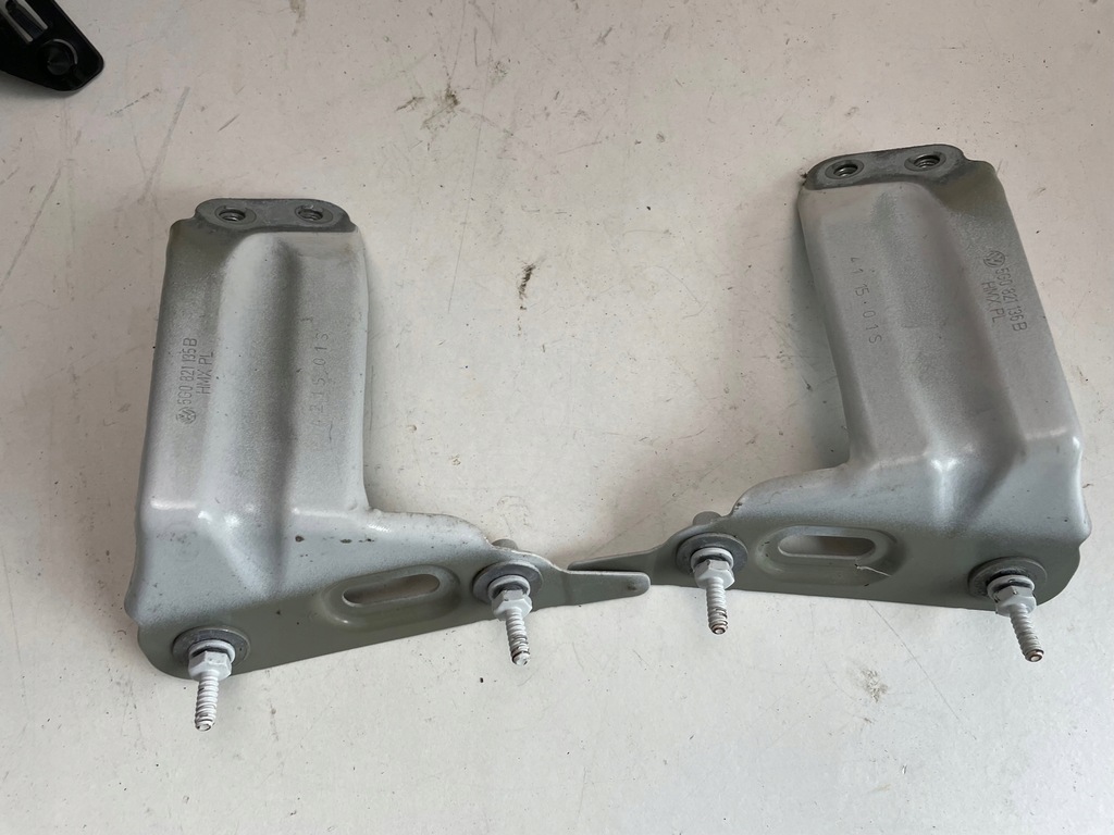 VW GOLF VII MOCOWANIE BLOTNIKA PRAWE LEWE LC9A - 12732612293 ...