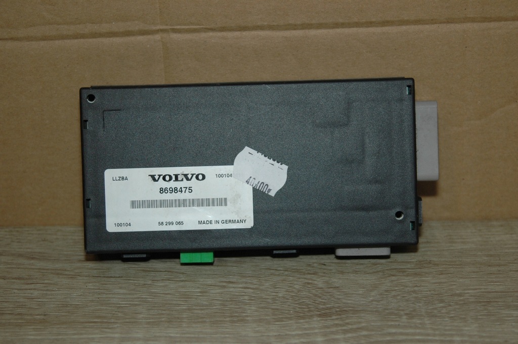MODUŁ HAKA HOLOWNICZEGO VOLVO V50 S40 II 8698475 - 12629110252 - oficjalne archiwum Allegro