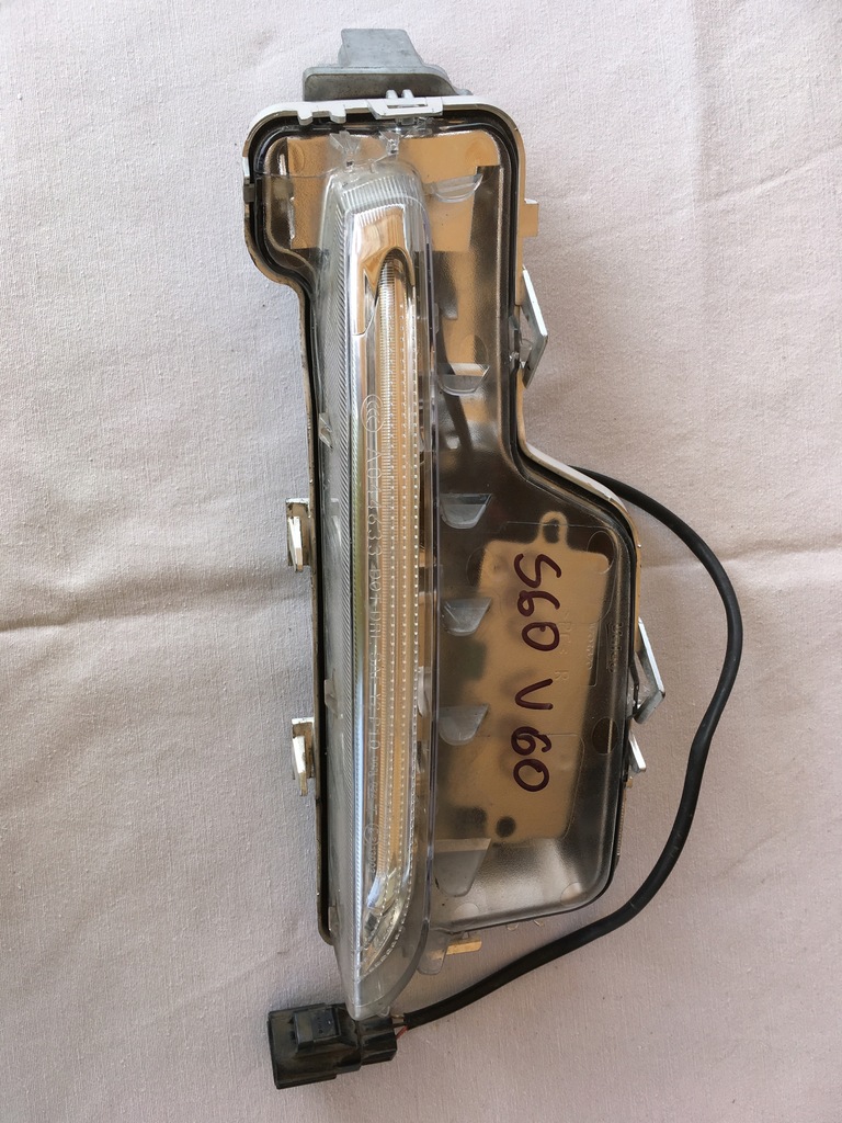 VOLVO S60 V60 LED DRL LIFT ŚWIATŁO 31420396 - 8382106160 - oficjalne ...