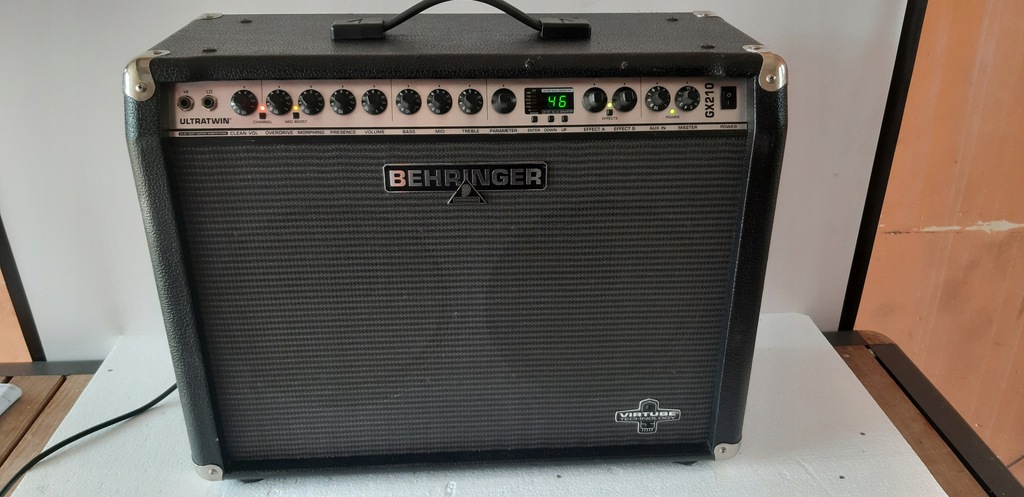 Wzmacniacz gitarowy Behringer ULTRATWIN GX210 - 8193519095 - oficjalne ...