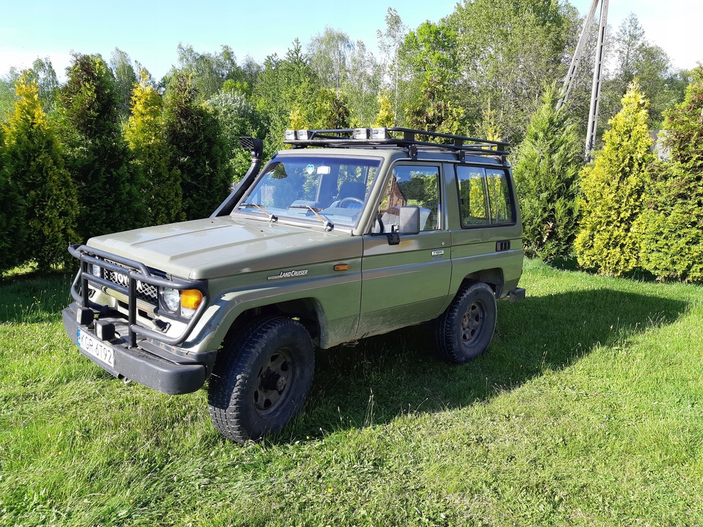 Toyota Land Cruiser J73 - 8179704890 - oficjalne archiwum Allegro