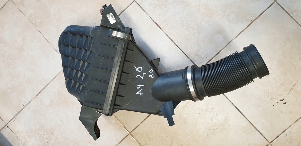 OBUDOWA FILTRA POWIETRZA AUDI A4 B5 VW PASSAT 2.6B - 11789679424 - oficjalne archiwum Allegro