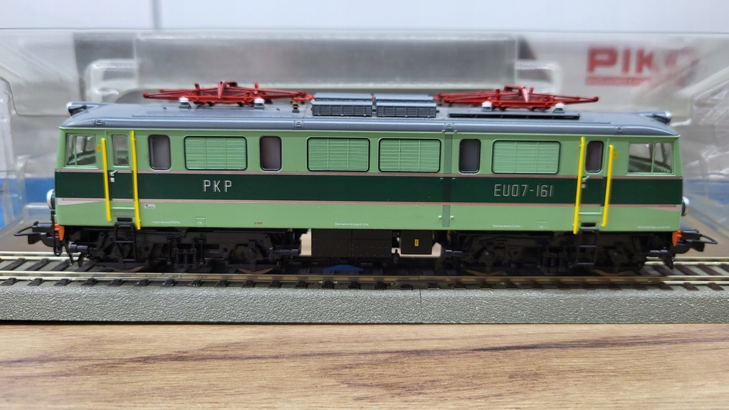 PIKO 96373 LOKOMOTYWA ELEKTRYCZNA PKP EU07-161 DCC piękna unikat RARYTAS - 14634251754 ...