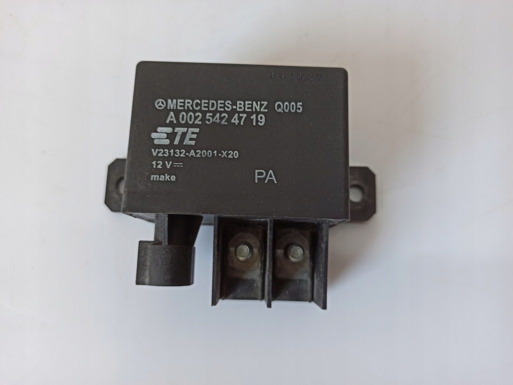 MERCEDES W211 E PRZEKAŹNIK AKUMULATORA - 11996651063 - oficjalne ...