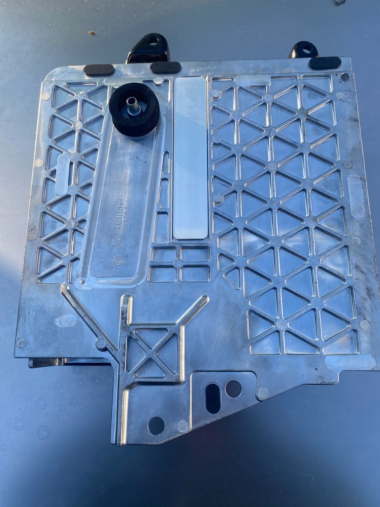 VW GOLF 8 BATERIA AKUMULATOR ŁADOWARKA 5WA915107 - 10771665377 ...