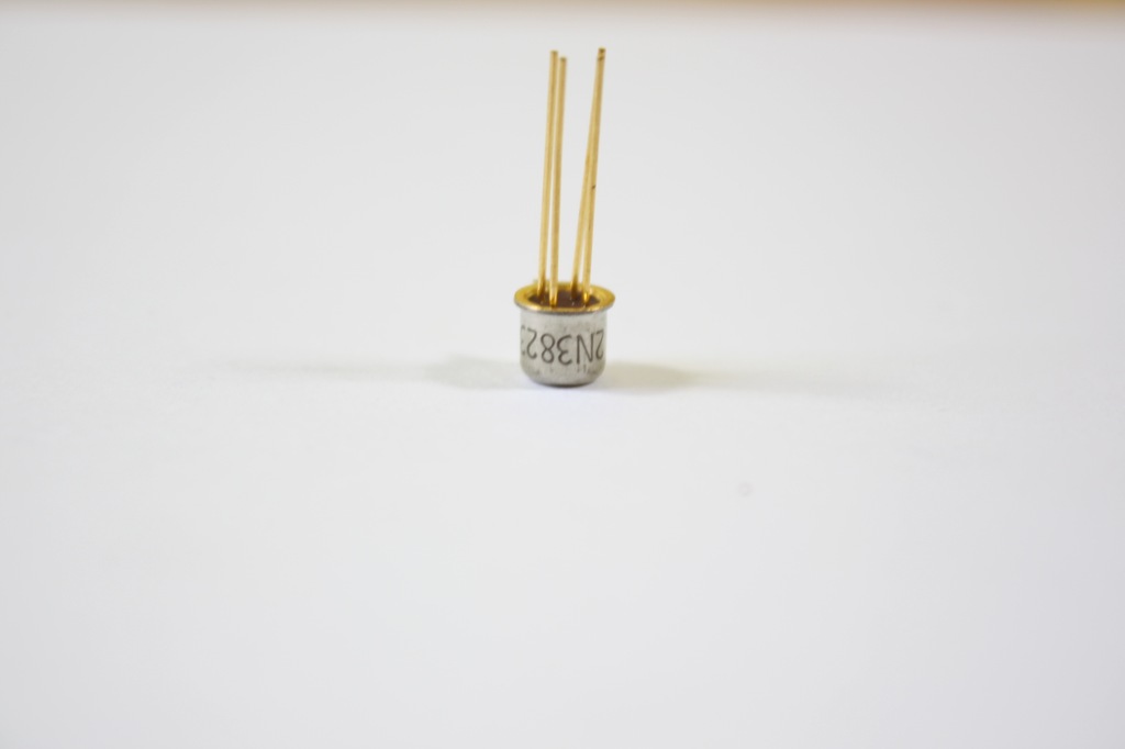 Tranzystor pozłacany 2N3823 CEMI. - 11106799325 - oficjalne archiwum ...