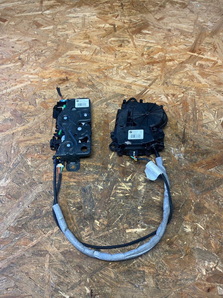 BMW G11 G20 G30 ZAMEK TYLNEJ KLAPY 7383561 - 13602838310 - oficjalne ...