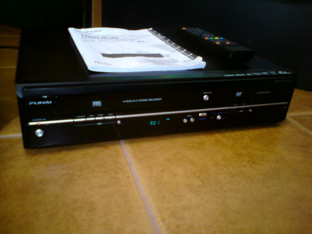 FUNAI WD6D-M100 combo 2w1 NAGRYWARKA RECORDER DVD + VHS video PL menu ...