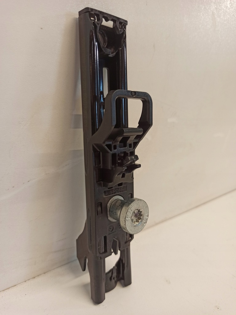 SKODA KODIAQ REGULACJA WYSOKOŚCI PASA 565857819A - 12550397206 ...