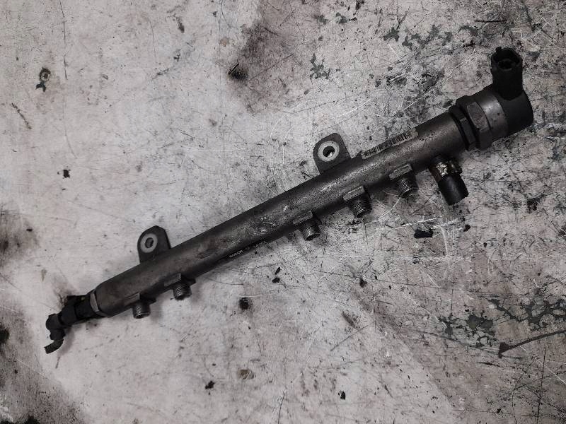 LISTWA WTRYSKOWA OPEL CORSA - 12993658011 - oficjalne archiwum Allegro