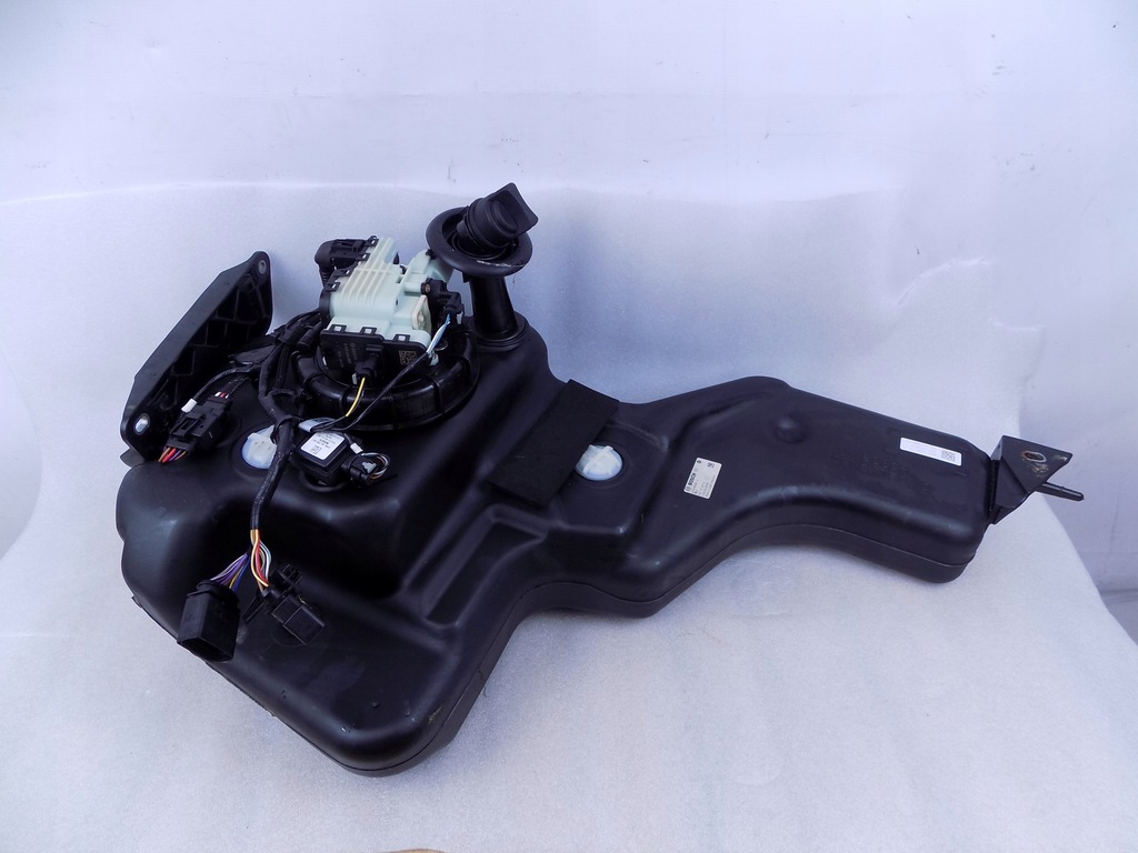 VW SHARAN 7N 2010-2020r 2.0 TDI ZBIORNIK ADBLUE - 12331759932 ...