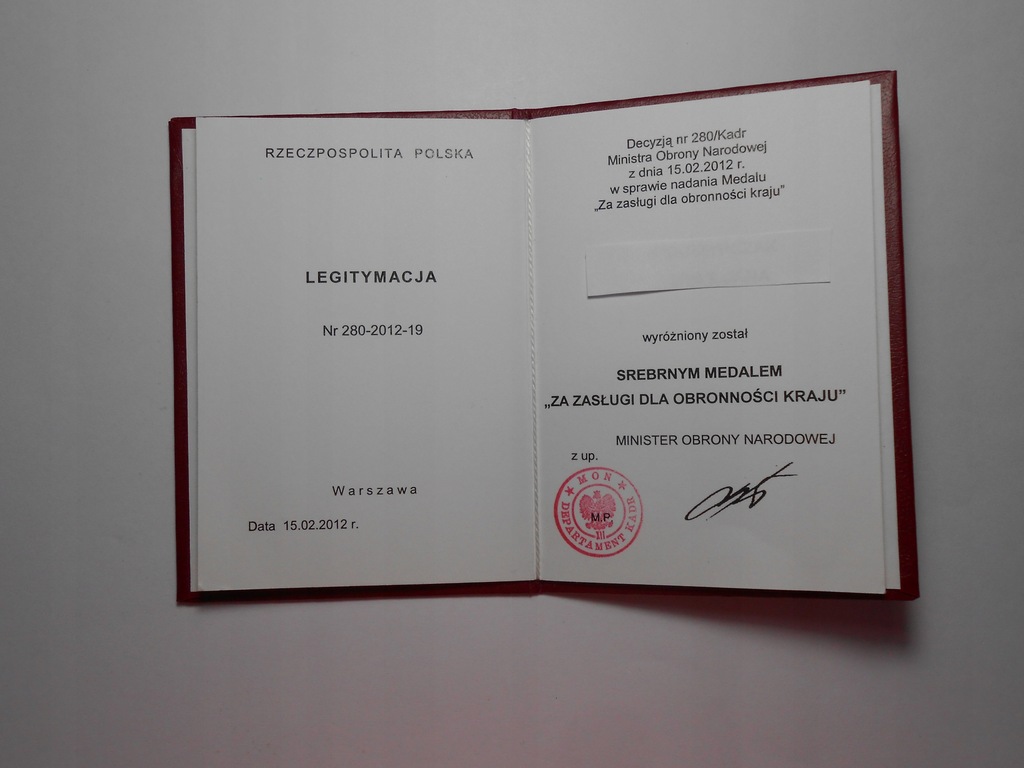 Legitymacja - 12779173548 - oficjalne archiwum Allegro