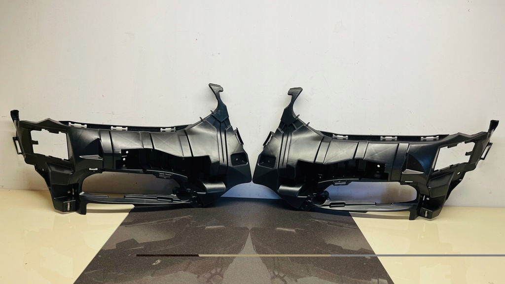 Mocowanie halogenu slizg zderzaka BMW X3 G01 G02 M - 12208521880 ...