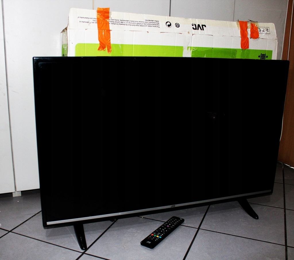 TELEWIZOR JVC 40 cali LT-40V550 - 13028277393 - oficjalne archiwum Allegro