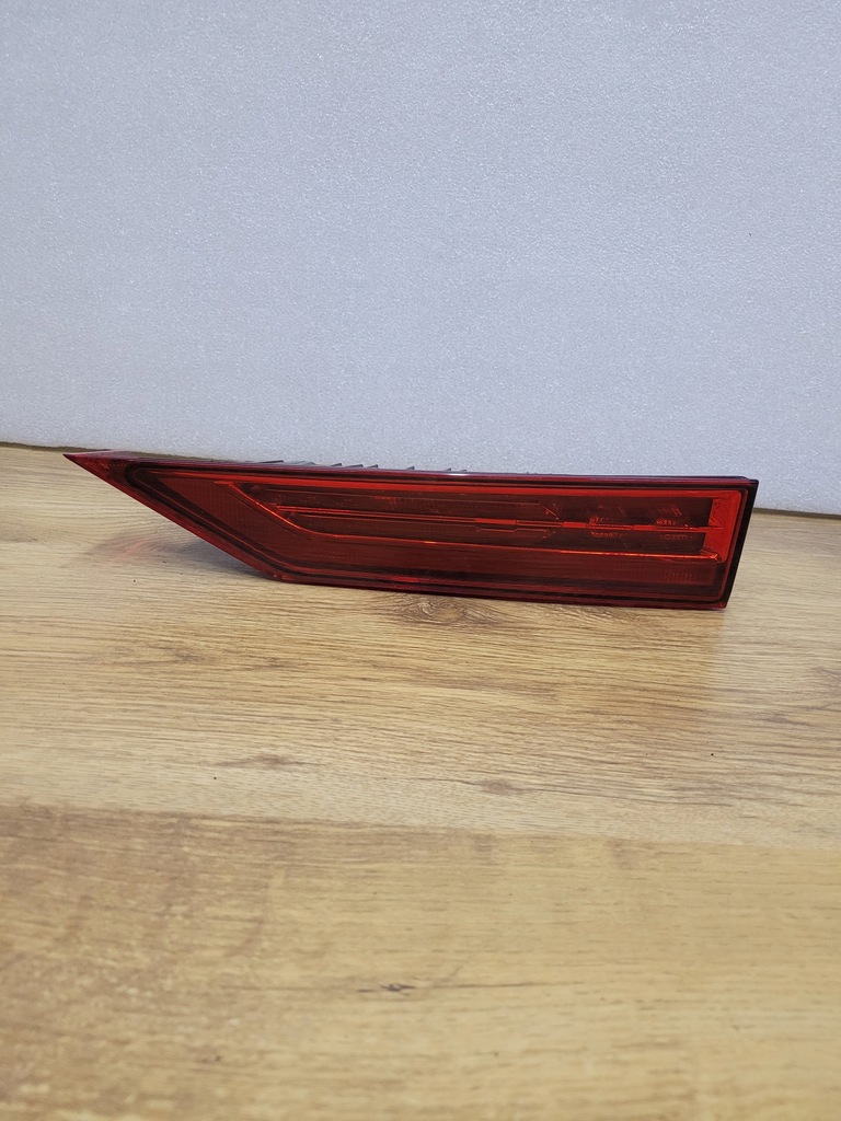 VOLVO XC60 II-lampa tylna prawa w klapę . DEMONTAŻ - 13253908821 ...